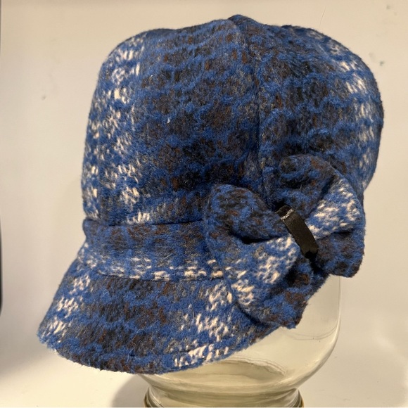 Tickled Pink | Accessories | Tickles Pink Cabbiepaper Boy Hat Os Bow ...